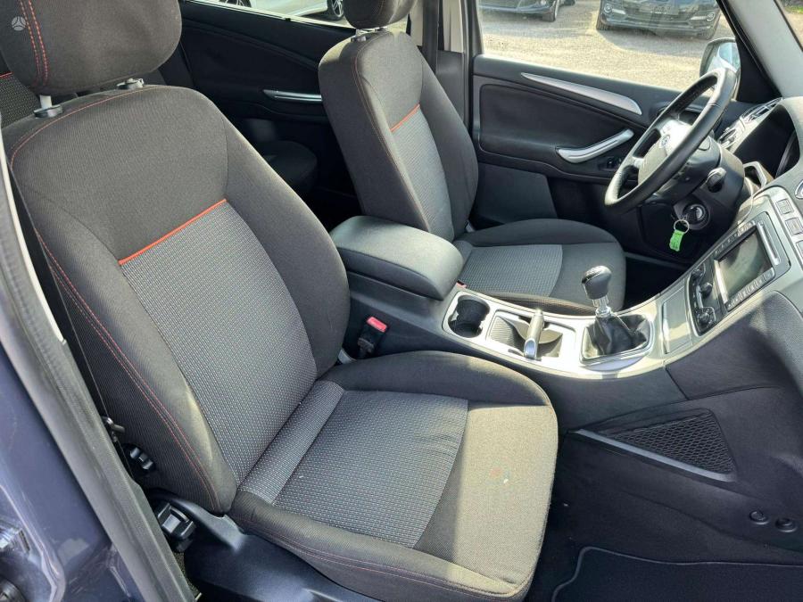 Zils Ford Galaxy 2011 Jurbarkas, ar dzinēja tilpumu 1.56 L un nobraukumu 265 tūkst. km par 4950 €, foto 11 vietnē AUTOMOTO.COM.LV