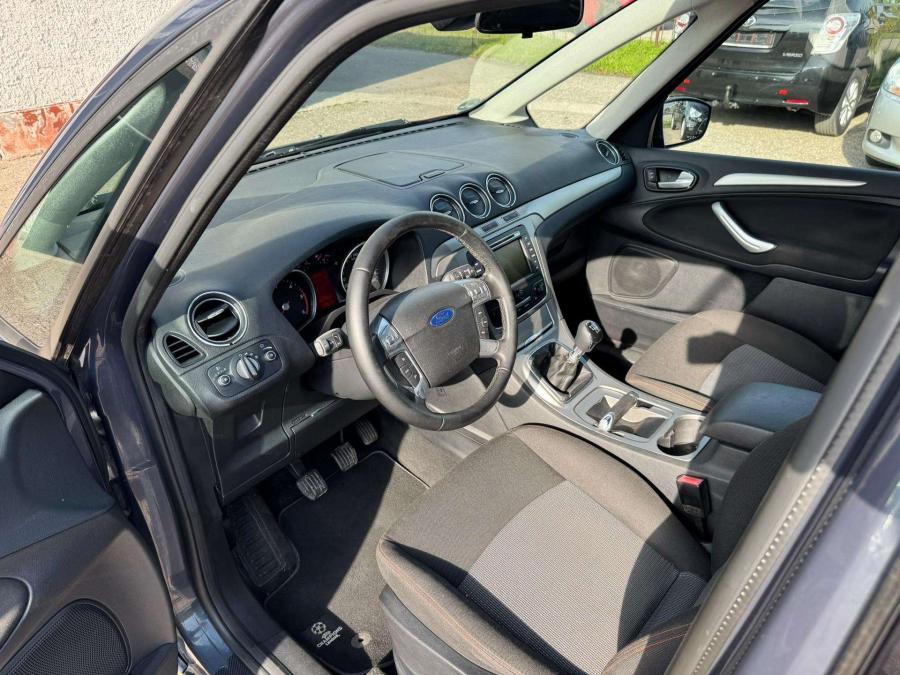 Zils Ford Galaxy 2011 Jurbarkas, ar dzinēja tilpumu 1.56 L un nobraukumu 265 tūkst. km par 4950 €, foto 14 vietnē AUTOMOTO.COM.LV