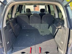 Zils Ford Galaxy 2011 Jurbarkas, ar dzinēja tilpumu 1.56 L un nobraukumu 265 tūkst. km par 4950 €, foto 15 vietnē AUTOMOTO.COM.LV