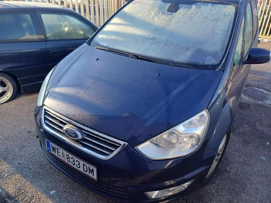 Blue Ford Galaxy 2012 in Kaunas, with an engine capacity of 1.56 L and mileage of 239 thousand km for 4700 €, photo 1 on AUTOMOTO.COM.LV