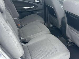 Zils Ford Galaxy 2012 Utena, ar dzinēja tilpumu 2.18 L un nobraukumu 282 tūkst. km par 5650 €, foto 16 vietnē AUTOMOTO.COM.LV