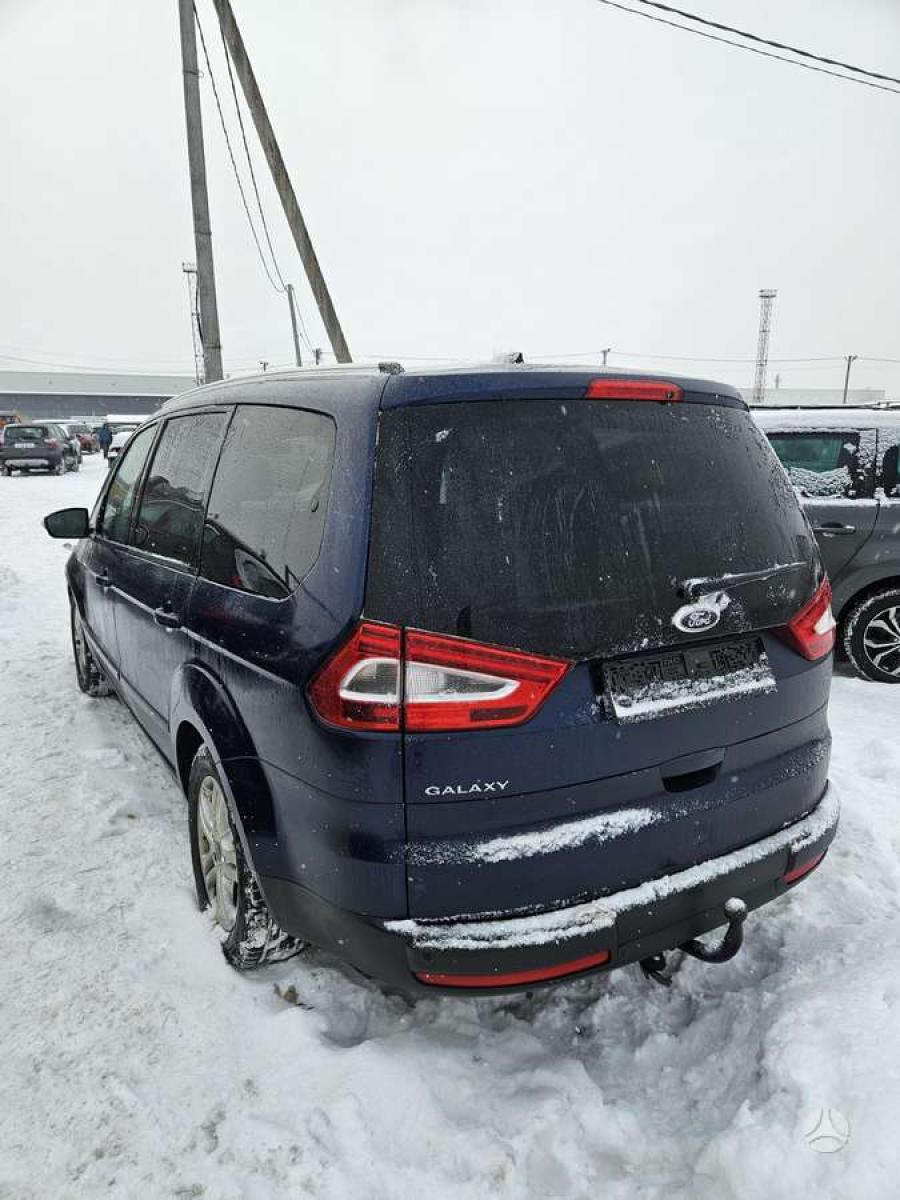 Zils Ford Galaxy 2012 Kauņa, ar dzinēja tilpumu 1.56 L un nobraukumu 239 tūkst. km par 5500 €, foto 5 vietnē AUTOMOTO.COM.LV