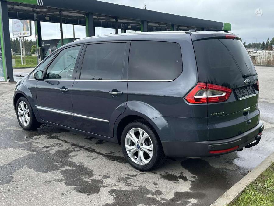 Zils Ford Galaxy 2012 Utena, ar dzinēja tilpumu 2.20 L un nobraukumu 282 tūkst. km par 4650 €, foto 7 vietnē AUTOMOTO.COM.LV