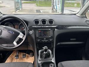 Zils Ford Galaxy 2012 Utena, ar dzinēja tilpumu 2.20 L un nobraukumu 282 tūkst. km par 4650 €, foto 15 vietnē AUTOMOTO.COM.LV