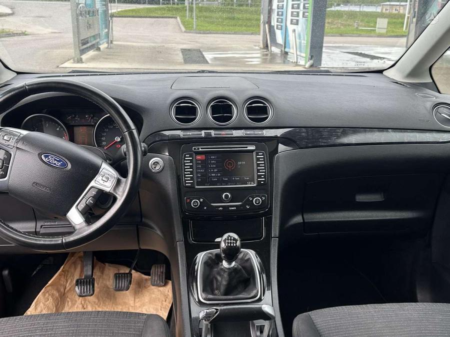 Zils Ford Galaxy 2012 Utena, ar dzinēja tilpumu 2.20 L un nobraukumu 282 tūkst. km par 4650 €, foto 15 vietnē AUTOMOTO.COM.LV
