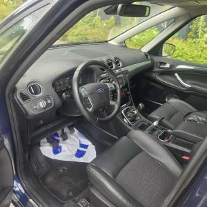 Zils Ford Galaxy 2012 Viļņa, ar dzinēja tilpumu 2.00 L un nobraukumu 320 tūkst. km par 5600 €, foto 6 vietnē AUTOMOTO.COM.LV