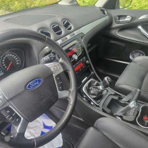 Zils Ford Galaxy 2012 Viļņa, ar dzinēja tilpumu 2.00 L un nobraukumu 320 tūkst. km par 5600 €, foto 8 vietnē AUTOMOTO.COM.LV