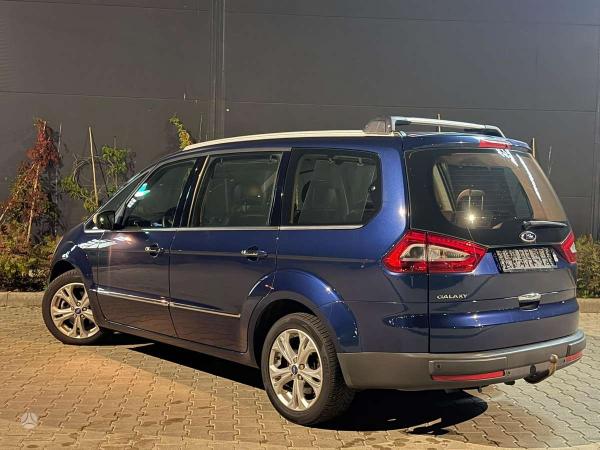 Zils Ford Galaxy 2012 Viļņa, ar dzinēja tilpumu 2.00 L un nobraukumu 310 tūkst. km par 5400 €, foto 3 vietnē AUTOMOTO.COM.LV