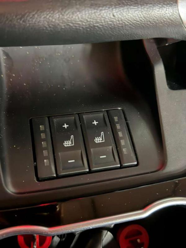 Zils Ford Galaxy 2012 Viļņa, ar dzinēja tilpumu 2.00 L un nobraukumu 310 tūkst. km par 5400 €, foto 5 vietnē AUTOMOTO.COM.LV