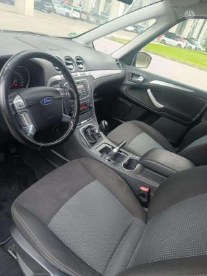 Blue Ford Galaxy 2012 in Druskininkai, with an engine capacity of 2.00 L and mileage of 278 thousand km for 4800 €, photo 8 on AUTOMOTO.COM.LV