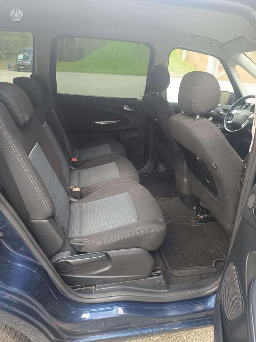 Blue Ford Galaxy 2012 in Druskininkai, with an engine capacity of 2.00 L and mileage of 278 thousand km for 4800 €, photo 13 on AUTOMOTO.COM.LV