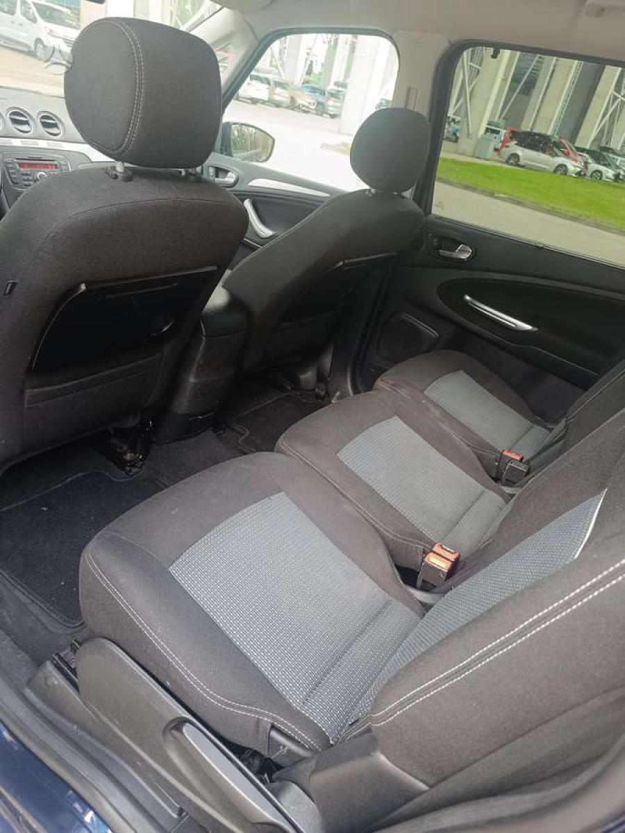 Blue Ford Galaxy 2012 in Druskininkai, with an engine capacity of 2.00 L and mileage of 278 thousand km for 4800 €, photo 14 on AUTOMOTO.COM.LV