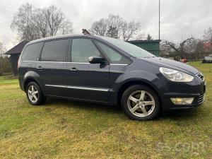 Zils Ford Galaxy 2013 Rīga, ar dzinēja tilpumu 2.00 L un nobraukumu 256 tūkst. km par 4800 €, foto 3 vietnē AUTOMOTO.COM.LV