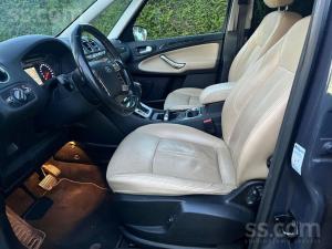 Zils Ford Galaxy 2013 Rīga, ar dzinēja tilpumu 2.00 L un nobraukumu 256 tūkst. km par 4800 €, foto 17 vietnē AUTOMOTO.COM.LV