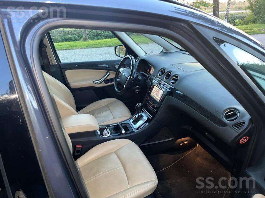 Zils Ford Galaxy 2013 Rīga, ar dzinēja tilpumu 2.00 L un nobraukumu 256 tūkst. km par 4800 €, foto 25 vietnē AUTOMOTO.COM.LV