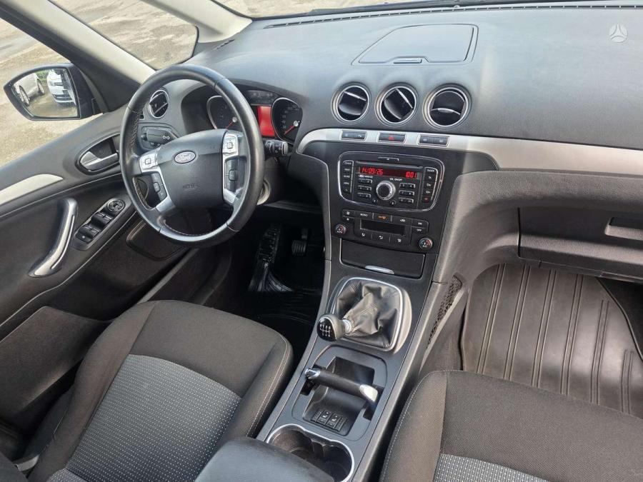 Zils Ford Galaxy 2014 Marijampole, ar dzinēja tilpumu 1.56 L un nobraukumu 235 tūkst. km par 5450 €, foto 13 vietnē AUTOMOTO.COM.LV