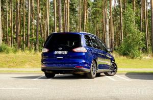 Blue Ford Galaxy 2015 in Riga, with an engine capacity of 2.00 L and mileage of 360 thousand km for 8190 €, photo 6 on AUTOMOTO.COM.LV