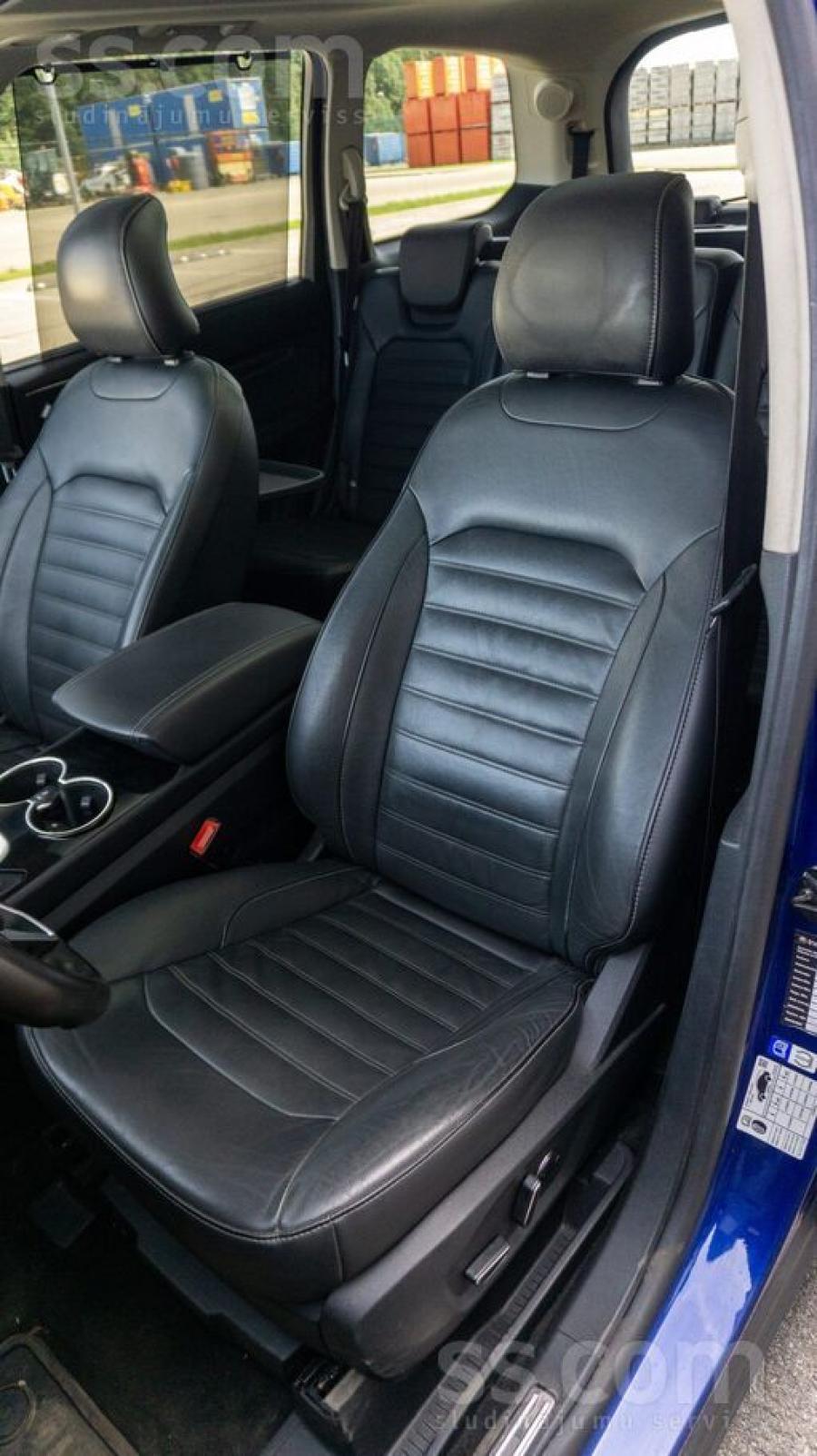 Blue Ford Galaxy 2015 in Riga, with an engine capacity of 2.00 L and mileage of 360 thousand km for 8190 €, photo 34 on AUTOMOTO.COM.LV
