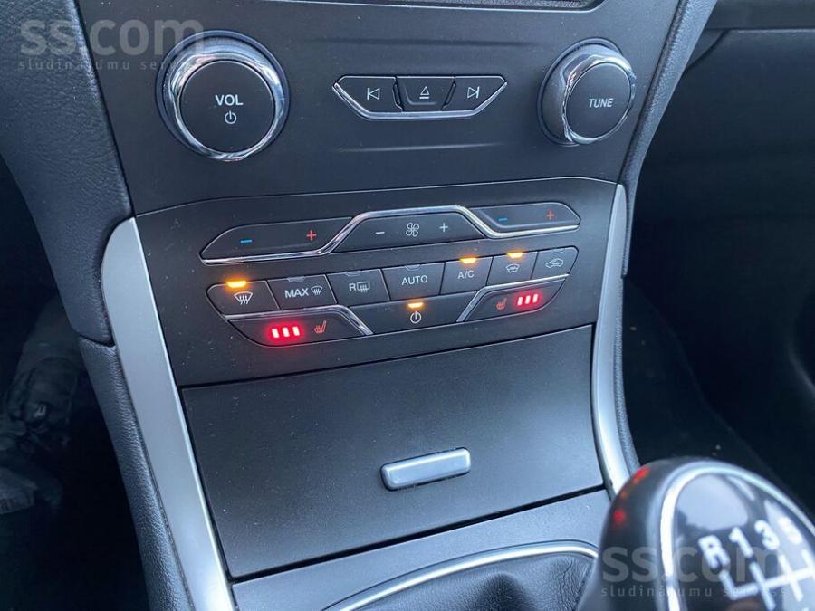 Blue Ford Galaxy 2016 in Kuldiga, with an engine capacity of 2.00 L and mileage of 227 thousand km for 13500 €, photo 12 on AUTOMOTO.COM.LV