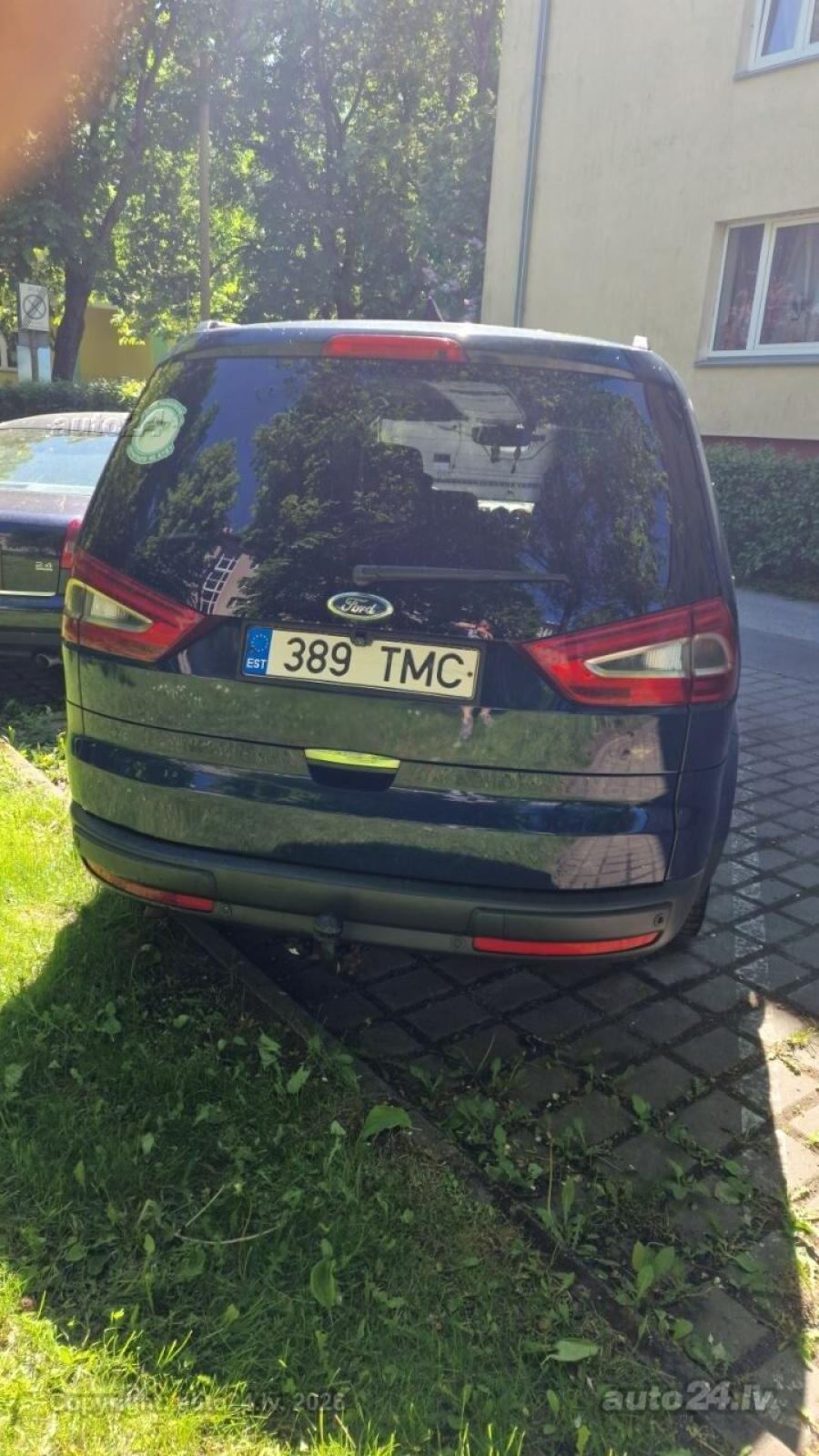 Blue Ford Galaxy 2010 in Tallinn, with an engine capacity of 2.00 L and mileage of 280 thousand km for 5200 €, photo 4 on AUTOMOTO.COM.LV