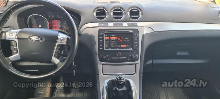 Blue Ford Galaxy 2011 in Rapla, with an engine capacity of 2.00 L and mileage of 305 thousand km for 7200 €, photo 7 on AUTOMOTO.COM.LV