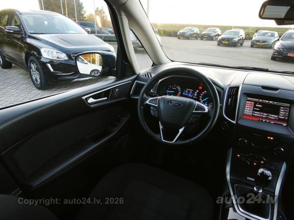 Blue Ford Galaxy 2016 in Tartu, with an engine capacity of 2.00 L and mileage of 262 thousand km for 8990 €, photo 9 on AUTOMOTO.COM.LV
