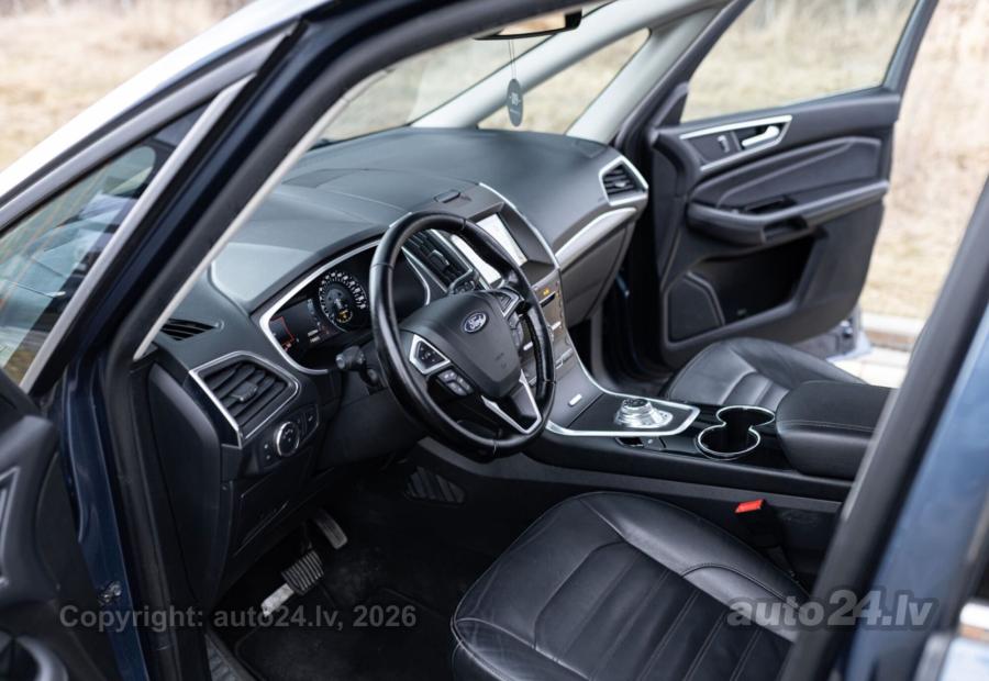 Zils Ford Galaxy 2019 Tallina, ar dzinēja tilpumu 2.00 L un nobraukumu 198 tūkst. km par 14999 €, foto 11 vietnē AUTOMOTO.COM.LV