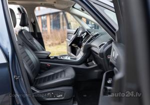 Zils Ford Galaxy 2019 Tallina, ar dzinēja tilpumu 2.00 L un nobraukumu 198 tūkst. km par 14999 €, foto 15 vietnē AUTOMOTO.COM.LV