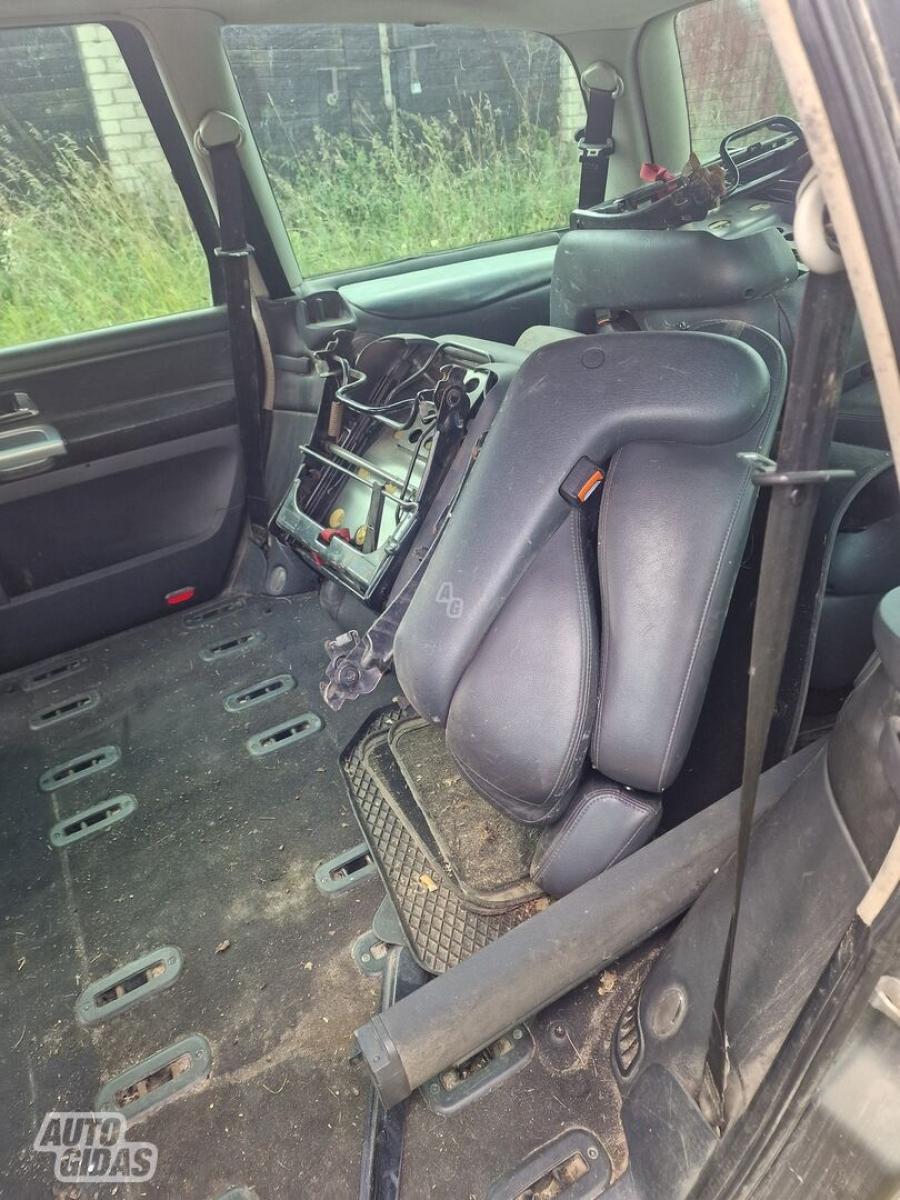 Brūns Ford Galaxy 2002 Ignalina, ar dzinēja tilpumu 1.90 L un nobraukumu 350 tūkst. km par 350 €, foto 11 vietnē AUTOMOTO.COM.LV