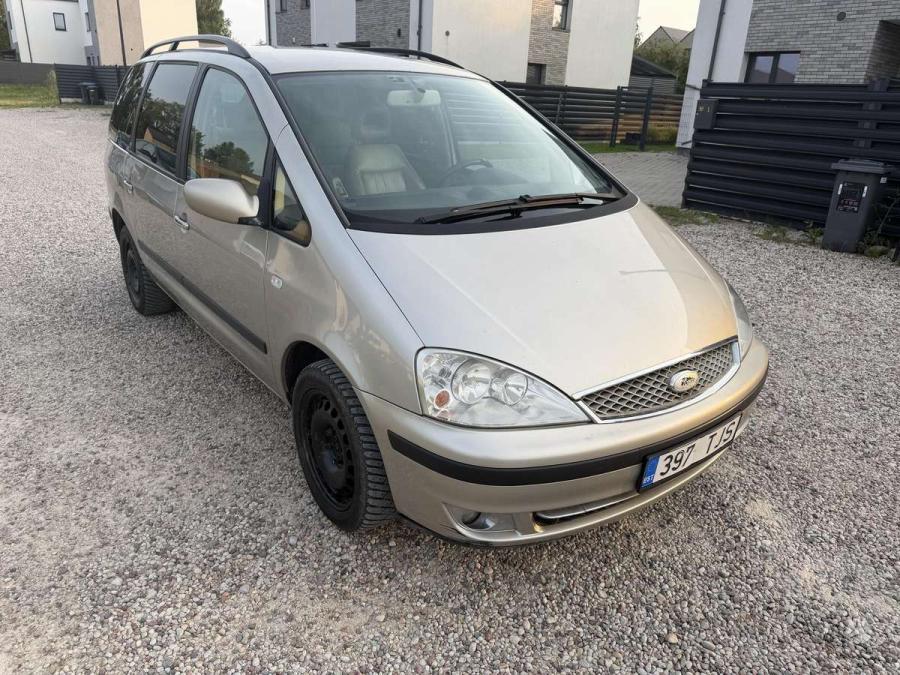 Brown Ford Galaxy 2004 in Vilnius, with an engine capacity of 1.90 L and mileage of 229 thousand km for 1999 €, photo 4 on AUTOMOTO.COM.LV