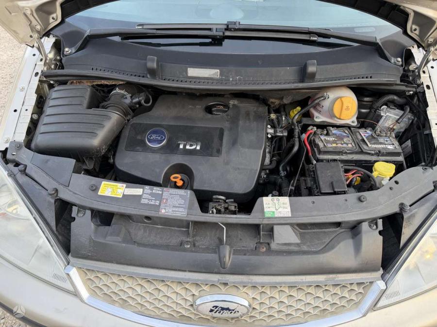 Brown Ford Galaxy 2004 in Vilnius, with an engine capacity of 1.90 L and mileage of 229 thousand km for 1999 €, photo 19 on AUTOMOTO.COM.LV