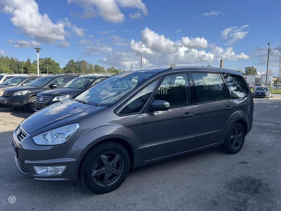 Brown Ford Galaxy 2011 in Marijampole, with an engine capacity of 1.56 L and mileage of 282 thousand km for 4750 €, photo 1 on AUTOMOTO.COM.LV