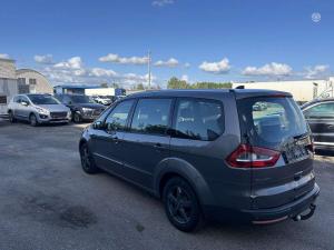 Brown Ford Galaxy 2011 in Marijampole, with an engine capacity of 1.56 L and mileage of 282 thousand km for 4750 €, photo 4 on AUTOMOTO.COM.LV