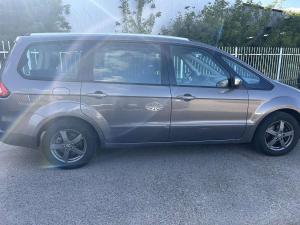 Brown Ford Galaxy 2011 in Marijampole, with an engine capacity of 1.56 L and mileage of 282 thousand km for 4750 €, photo 7 on AUTOMOTO.COM.LV