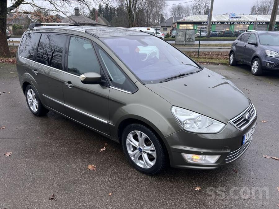 Brown Ford Galaxy 2012 in Riga, with an engine capacity of 2.00 L and mileage of 317 thousand km for 5950 €, photo 3 on AUTOMOTO.COM.LV