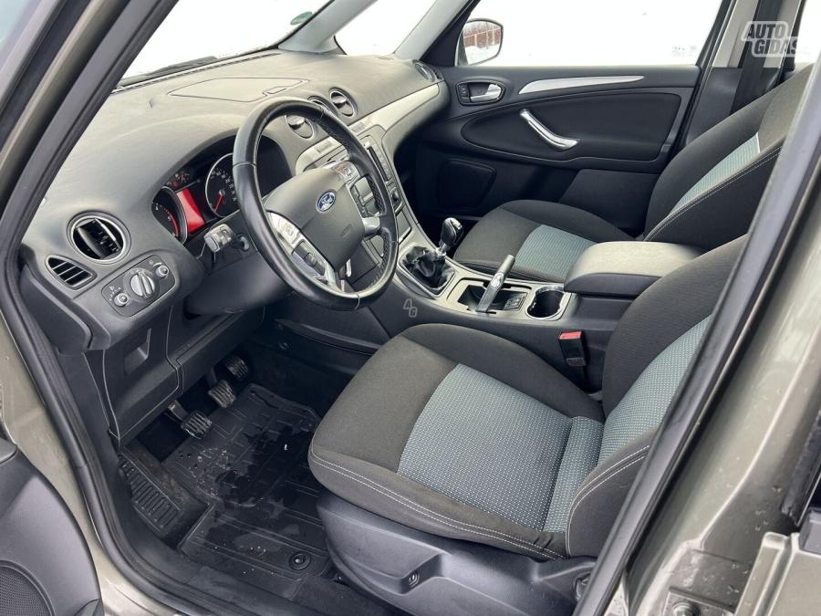 Brūns Ford Galaxy 2012 Viļņa, ar dzinēja tilpumu 2.00 L un nobraukumu 263 tūkst. km par 5699 €, foto 11 vietnē AUTOMOTO.COM.LV