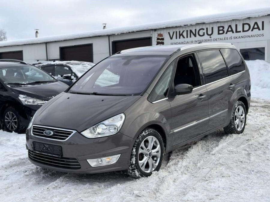 Brown Ford Galaxy 2012 in Utena, with an engine capacity of 2.18 L and mileage of 280 thousand km for 5690 €, photo 5 on AUTOMOTO.COM.LV