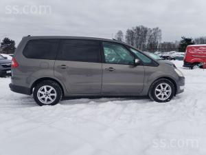 Brown Ford Galaxy 2012 in Riga, with an engine capacity of 2.00 L and mileage of 264 thousand km for 5950 €, photo 3 on AUTOMOTO.COM.LV