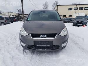 Brown Ford Galaxy 2012 in Riga, with an engine capacity of 2.00 L and mileage of 264 thousand km for 5950 €, photo 9 on AUTOMOTO.COM.LV