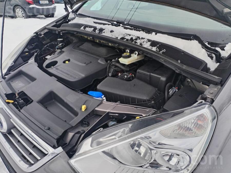 Brown Ford Galaxy 2012 in Riga, with an engine capacity of 2.00 L and mileage of 264 thousand km for 5950 €, photo 10 on AUTOMOTO.COM.LV