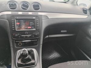 Brown Ford Galaxy 2012 in Riga, with an engine capacity of 2.00 L and mileage of 264 thousand km for 5950 €, photo 13 on AUTOMOTO.COM.LV