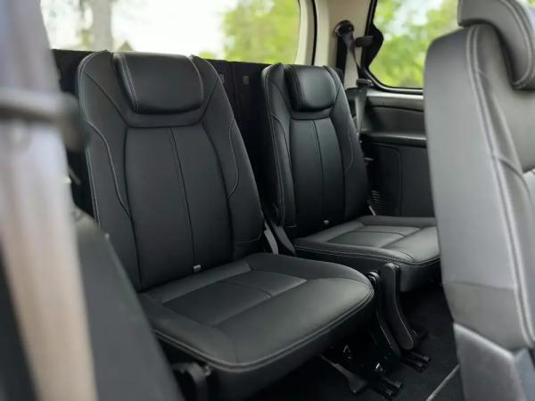 Brown Ford Galaxy 2012 in Jurmala, with an engine capacity of 1.60 L and mileage of 288 thousand km for 5590 €, photo 8 on AUTOMOTO.COM.LV