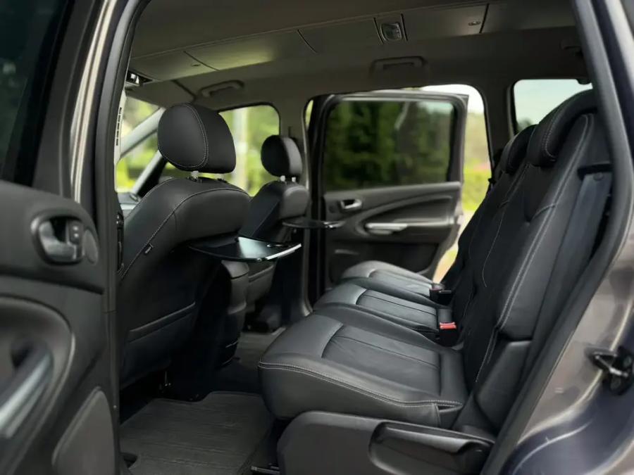 Brūns Ford Galaxy 2012 Jūrmala, ar dzinēja tilpumu 1.60 L un nobraukumu 288 tūkst. km par 5590 €, foto 10 vietnē AUTOMOTO.COM.LV