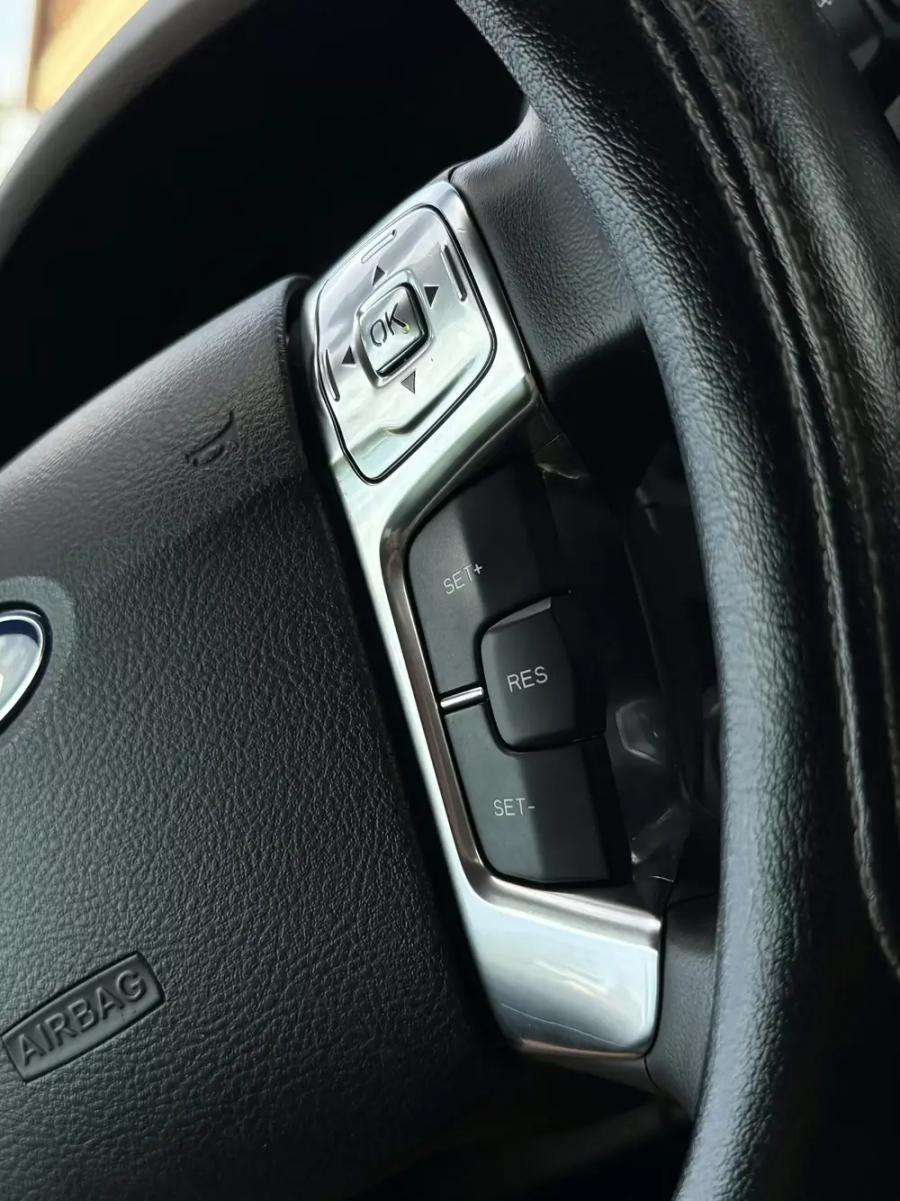 Brūns Ford Galaxy 2012 Jūrmala, ar dzinēja tilpumu 1.60 L un nobraukumu 288 tūkst. km par 5590 €, foto 16 vietnē AUTOMOTO.COM.LV