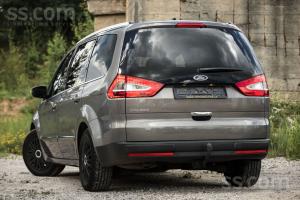 Brown Ford Galaxy 2013 in Tukums, with an engine capacity of 2.00 L and mileage of 0 thousand km for 6999 €, photo 4 on AUTOMOTO.COM.LV