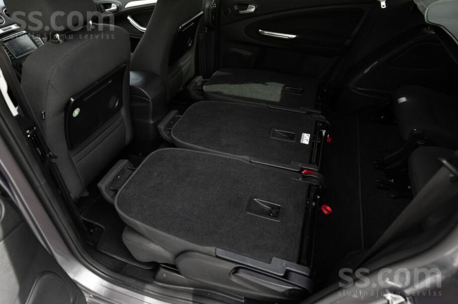 Brown Ford Galaxy 2013 in Tukums, with an engine capacity of 2.00 L and mileage of 0 thousand km for 6999 €, photo 23 on AUTOMOTO.COM.LV