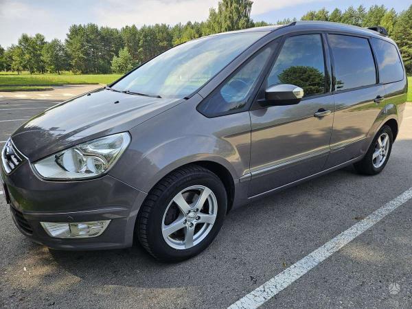 Brūns Ford Galaxy 2014 Prienai, ar dzinēja tilpumu 1.60 L un nobraukumu 229 tūkst. km par 5350 €, foto 3 vietnē AUTOMOTO.COM.LV