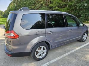 Brown Ford Galaxy 2014 in Prienai, with an engine capacity of 1.60 L and mileage of 229 thousand km for 5350 €, photo 5 on AUTOMOTO.COM.LV