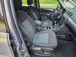 Brown Ford Galaxy 2014 in Prienai, with an engine capacity of 1.60 L and mileage of 229 thousand km for 5350 €, photo 13 on AUTOMOTO.COM.LV