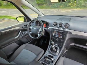 Brown Ford Galaxy 2014 in Prienai, with an engine capacity of 1.60 L and mileage of 229 thousand km for 5350 €, photo 14 on AUTOMOTO.COM.LV